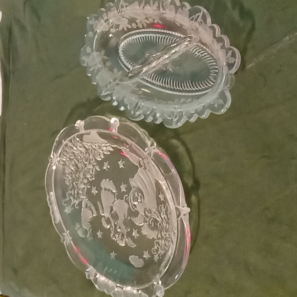 Kitchen | Two Nice Glass Traysdish | Poshmark